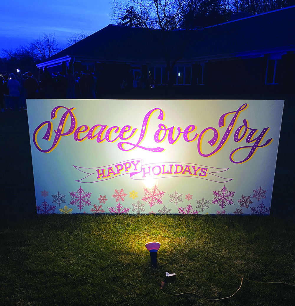 Granby residents welcomed holidays with annual tree lighting - Granby ...